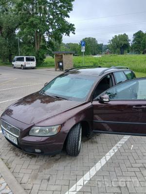 Violet Volvo V50 2006 in Riga, with an engine capacity of 2.40 L and mileage of 435 thousand km for 1560 €, photo 7 on AUTOMOTO.COM.LV