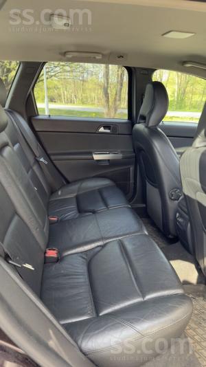Violets Volvo V50 2007 Cēsis, ar dzinēja tilpumu 2.00 L un nobraukumu 366 tūkst. km par 1650 €, foto 10 vietnē AUTOMOTO.COM.LV