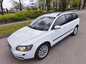 Balts Volvo V50 2006 Tauragė, ar dzinēja tilpumu 2.00 L un nobraukumu 273 tūkst. km par 1580 €, foto 3 vietnē AUTOMOTO.COM.LV