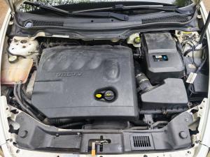 Balts Volvo V50 2006 Tauragė, ar dzinēja tilpumu 2.00 L un nobraukumu 273 tūkst. km par 1580 €, foto 21 vietnē AUTOMOTO.COM.LV