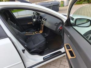 Balts Volvo V50 2007 Kauņa, ar dzinēja tilpumu 2.40 L un nobraukumu 351 tūkst. km par 1600 €, foto 9 vietnē AUTOMOTO.COM.LV