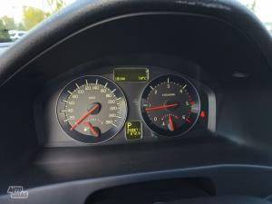 Balts Volvo V50 2007 Kauņa, ar dzinēja tilpumu 2.40 L un nobraukumu 351 tūkst. km par 1600 €, foto 13 vietnē AUTOMOTO.COM.LV
