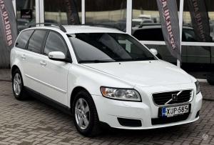 White Volvo V50 2009 in Radviliskis, with an engine capacity of 1.60 L and mileage of 348 thousand km for 2995 €, photo 4 on AUTOMOTO.COM.LV