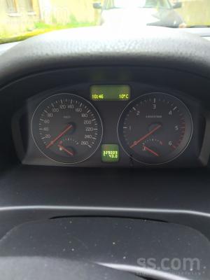 Balts Volvo V50 2009 Rīga, ar dzinēja tilpumu 2.00 L un nobraukumu 329 tūkst. km par 2900 €, foto 9 vietnē AUTOMOTO.COM.LV