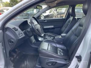Balts Volvo V50 2009 Rīga, ar dzinēja tilpumu 1.60 L un nobraukumu 333 tūkst. km par 3290 €, foto 11 vietnē AUTOMOTO.COM.LV