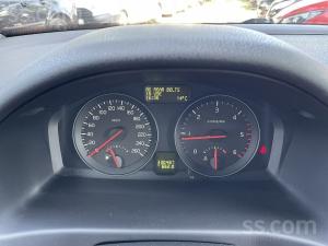 Balts Volvo V50 2009 Rīga, ar dzinēja tilpumu 1.60 L un nobraukumu 333 tūkst. km par 3290 €, foto 24 vietnē AUTOMOTO.COM.LV