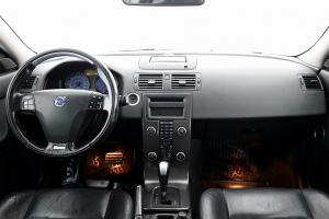 Balts Volvo V50 2009 Tallina, ar dzinēja tilpumu 2.00 L un nobraukumu 269 tūkst. km par 2999 €, foto 6 vietnē AUTOMOTO.COM.LV