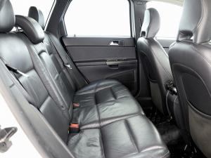 Balts Volvo V50 2009 Tallina, ar dzinēja tilpumu 2.00 L un nobraukumu 269 tūkst. km par 2999 €, foto 8 vietnē AUTOMOTO.COM.LV