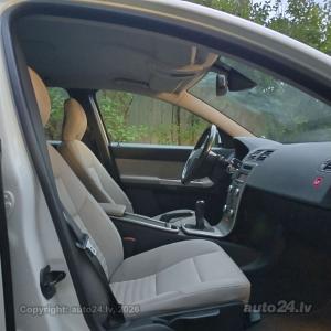 Balts Volvo V50 2009 Veru, ar dzinēja tilpumu 1.60 L un nobraukumu 303 tūkst. km par 3400 €, foto 12 vietnē AUTOMOTO.COM.LV