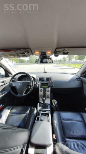 Balts Volvo V50 2009 Rīga, ar dzinēja tilpumu 2.00 L un nobraukumu 298 tūkst. km par 4000 €, foto 17 vietnē AUTOMOTO.COM.LV