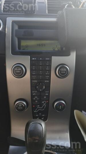 Balts Volvo V50 2009 Rīga, ar dzinēja tilpumu 2.00 L un nobraukumu 298 tūkst. km par 4000 €, foto 18 vietnē AUTOMOTO.COM.LV
