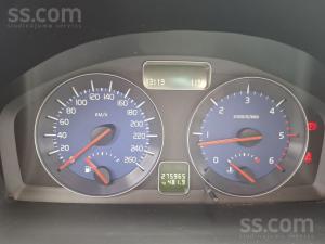 Белый Вольво В50 2009 в Талси, объемом двигателя 2.40 л и пробегом 276 тыс. км за 3800 €, фото 17 на AUTOMOTO.COM.LV