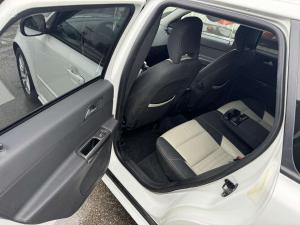 Balts Volvo V50 2011 Kauņa, ar dzinēja tilpumu 1.60 L un nobraukumu 268 tūkst. km par 4190 €, foto 18 vietnē AUTOMOTO.COM.LV