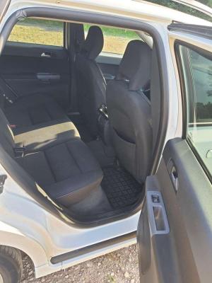 White Volvo V50 2011 in Birzai, with an engine capacity of 1.56 L and mileage of 297 thousand km for 3250 €, photo 10 on AUTOMOTO.COM.LV