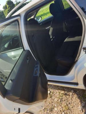 White Volvo V50 2011 in Birzai, with an engine capacity of 1.56 L and mileage of 297 thousand km for 3250 €, photo 12 on AUTOMOTO.COM.LV