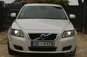 Balts Volvo V50 2012 Jēkabpils, ar dzinēja tilpumu 2.00 L un nobraukumu 350 tūkst. km par 4500 €, foto 6 vietnē AUTOMOTO.COM.LV