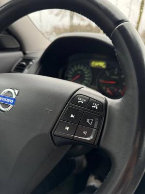 Balts Volvo V50 2012 Rīga, ar dzinēja tilpumu 1.60 L un nobraukumu 235 tūkst. km par 5450 €, foto 11 vietnē AUTOMOTO.COM.LV