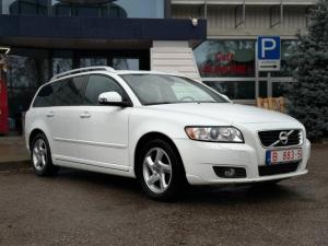 Balts Volvo V50 2012 Rīga, ar dzinēja tilpumu 1.60 L un nobraukumu 235 tūkst. km par 5450 €, foto 16 vietnē AUTOMOTO.COM.LV