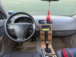 Dzeltens Volvo V50 2007 Rīga, ar dzinēja tilpumu 2.40 L un nobraukumu 336 tūkst. km par 2050 €, foto 6 vietnē AUTOMOTO.COM.LV