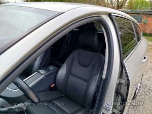 Smilšu krāsa Volvo V60 2016 Rakvere, ar dzinēja tilpumu 2.00 L un nobraukumu 238 tūkst. km par 7900 €, foto 11 vietnē AUTOMOTO.COM.LV