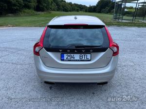Beige Volvo V60 2017 in Tallinn, with an engine capacity of 1.50 L and mileage of 232 thousand km for 9900 €, photo 6 on AUTOMOTO.COM.LV