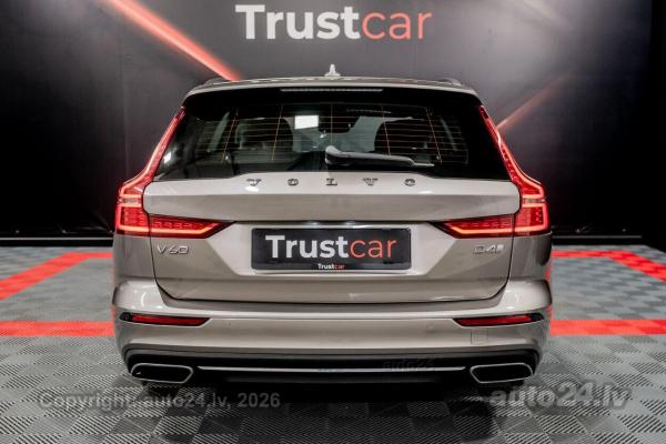 Smilšu krāsa Volvo V60 2018 Pērnava, ar dzinēja tilpumu 2.00 L un nobraukumu 213 tūkst. km par 17300 €, foto 11 vietnē AUTOMOTO.COM.LV