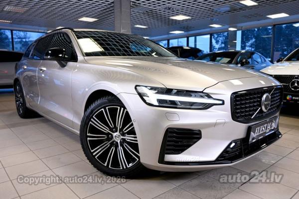 Smilšu krāsa Volvo V60 2025 Tallina, ar dzinēja tilpumu 2.00 L un nobraukumu 25 tūkst. km par 45990 €, foto 2 vietnē AUTOMOTO.COM.LV