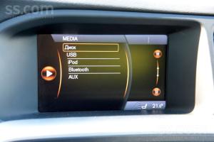 Melns Volvo V60 2011 Rīga, ar dzinēja tilpumu 2.00 L un nobraukumu 288 tūkst. km par 5850 €, foto 18 vietnē AUTOMOTO.COM.LV