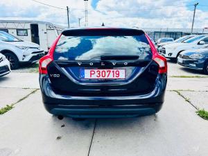 Черный Вольво B60 2011 в Каунас, объемом двигателя 2.00 л и пробегом 163 тыс. км за 6200 €, фото 6 на AUTOMOTO.COM.LV
