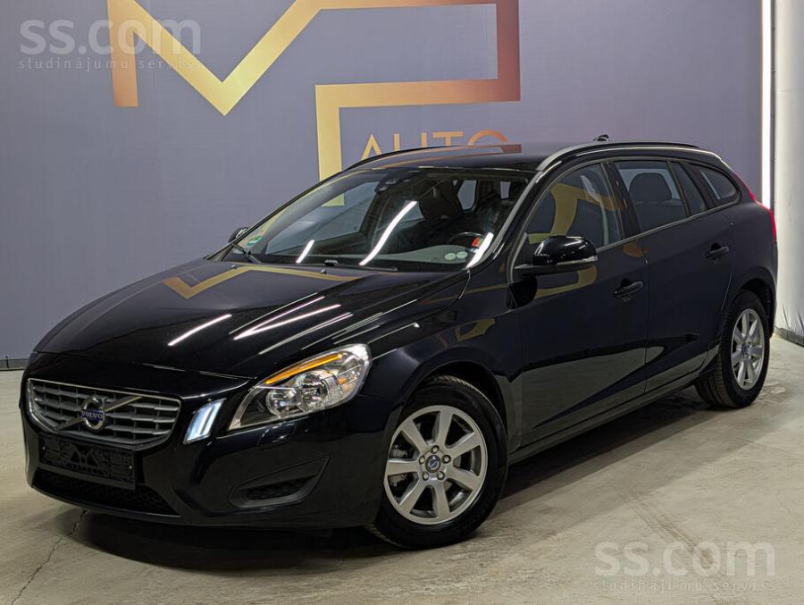 Melns Volvo V60 2011 Jūrmala, ar dzinēja tilpumu 1.60 L un nobraukumu 242 tūkst. km par 5950 €, foto 4 vietnē AUTOMOTO.COM.LV