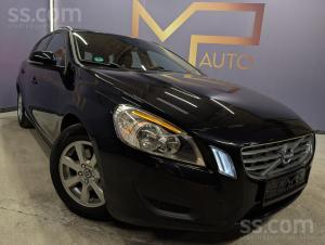 Melns Volvo V60 2011 Jūrmala, ar dzinēja tilpumu 1.60 L un nobraukumu 242 tūkst. km par 5950 €, foto 8 vietnē AUTOMOTO.COM.LV