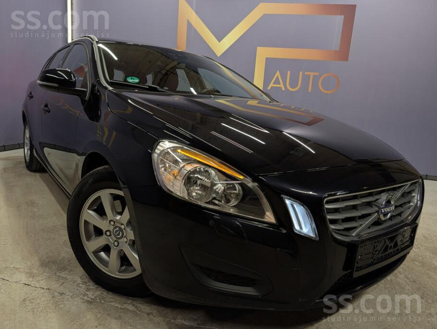 Melns Volvo V60 2011 Jūrmala, ar dzinēja tilpumu 1.60 L un nobraukumu 242 tūkst. km par 5950 €, foto 8 vietnē AUTOMOTO.COM.LV