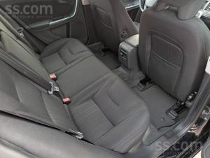 Melns Volvo V60 2011 Jūrmala, ar dzinēja tilpumu 1.60 L un nobraukumu 242 tūkst. km par 5950 €, foto 15 vietnē AUTOMOTO.COM.LV