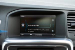 Melns Volvo V60 2012 Liepāja, ar dzinēja tilpumu 2.00 L un nobraukumu 288 tūkst. km par 8850 €, foto 21 vietnē AUTOMOTO.COM.LV