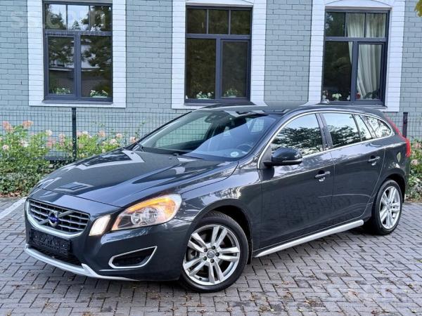 Черный Вольво B60 2012 в Рига, объемом двигателя 2.00 л и пробегом 282 тыс. км за 5550 €, фото 1 на AUTOMOTO.COM.LV