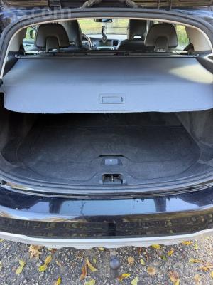 Black Volvo V60 2012 in Valmiera, with an engine capacity of 2.40 L and mileage of 333 thousand km for 8500 €, photo 12 on AUTOMOTO.COM.LV