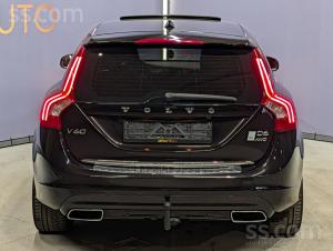 Melns Volvo V60 2013 Jūrmala, ar dzinēja tilpumu 2.40 L un nobraukumu 257 tūkst. km par 9950 €, foto 9 vietnē AUTOMOTO.COM.LV