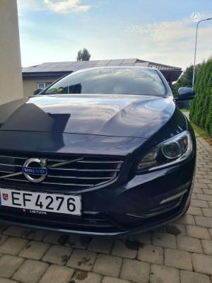 Black Volvo V60 2013 in Vilnius, with an engine capacity of 2.40 L and mileage of 280 thousand km for 6100 €, photo  on AUTOMOTO.COM.LV