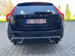 Melns Volvo V60 2013 Jēkabpils, ar dzinēja tilpumu 2.40 L un nobraukumu 189 tūkst. km par 7700 €, foto 7 vietnē AUTOMOTO.COM.LV