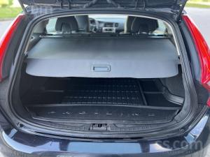Melns Volvo V60 2013 Jēkabpils, ar dzinēja tilpumu 2.40 L un nobraukumu 189 tūkst. km par 7700 €, foto 16 vietnē AUTOMOTO.COM.LV