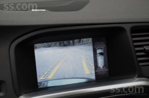 Black Volvo V60 2013 in Riga, with an engine capacity of 2.40 L and mileage of 304 thousand km for 7990 €, photo 28 on AUTOMOTO.COM.LV
