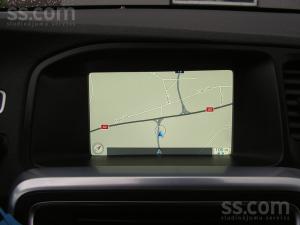 Black Volvo V60 2014 in Riga, with an engine capacity of 2.00 L and mileage of 0 thousand km for 7950 €, photo 18 on AUTOMOTO.COM.LV