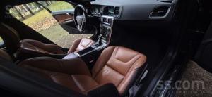 Melns Volvo V60 2014 Rīga, ar dzinēja tilpumu 2.00 L un nobraukumu 434 tūkst. km par 6500 €, foto 11 vietnē AUTOMOTO.COM.LV
