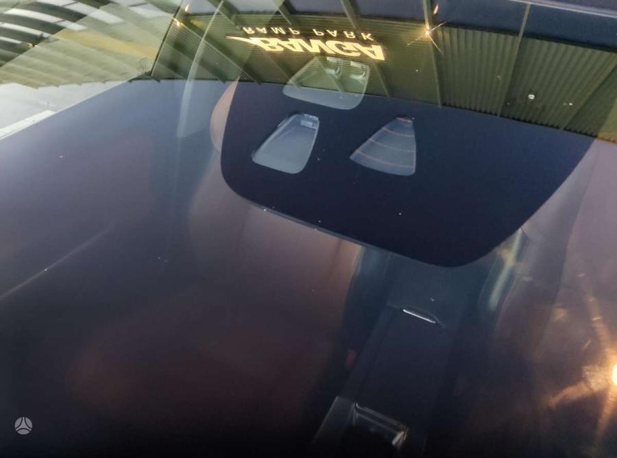 Melns Volvo V60 2016 Viļņa, ar dzinēja tilpumu 2.40 L un nobraukumu 2 tūkst. km par 7450 €, foto 13 vietnē AUTOMOTO.COM.LV
