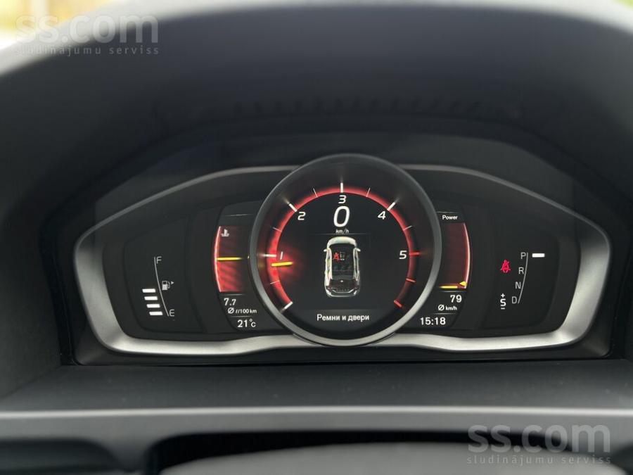 Черный Вольво B60 2016 в Екабпилс, объемом двигателя 2.00 л и пробегом 302 тыс. км за 7990 €, фото 20 на AUTOMOTO.COM.LV