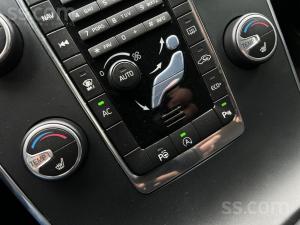 Черный Вольво B60 2016 в Екабпилс, объемом двигателя 2.00 л и пробегом 302 тыс. км за 7990 €, фото 21 на AUTOMOTO.COM.LV