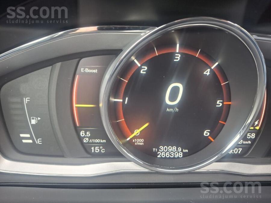 Черный Вольво B60 2016 в Рига, объемом двигателя 2.40 л и пробегом 266 тыс. км за 8350 €, фото 19 на AUTOMOTO.COM.LV