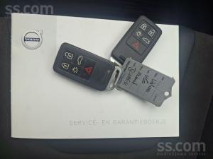 Melns Volvo V60 2018 Rīga, ar dzinēja tilpumu 2.00 L un nobraukumu 286 tūkst. km par 7995 €, foto 18 vietnē AUTOMOTO.COM.LV