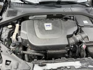 Melns Volvo V60 2012 Preiļi, ar dzinēja tilpumu 2.00 L un nobraukumu 257 tūkst. km par 5100 €, foto 14 vietnē AUTOMOTO.COM.LV