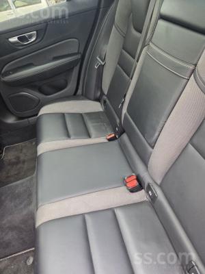 Melns Volvo V60 2021 Rīga, ar dzinēja tilpumu 2.00 L un nobraukumu 235 tūkst. km par 16974 €, foto 16 vietnē AUTOMOTO.COM.LV